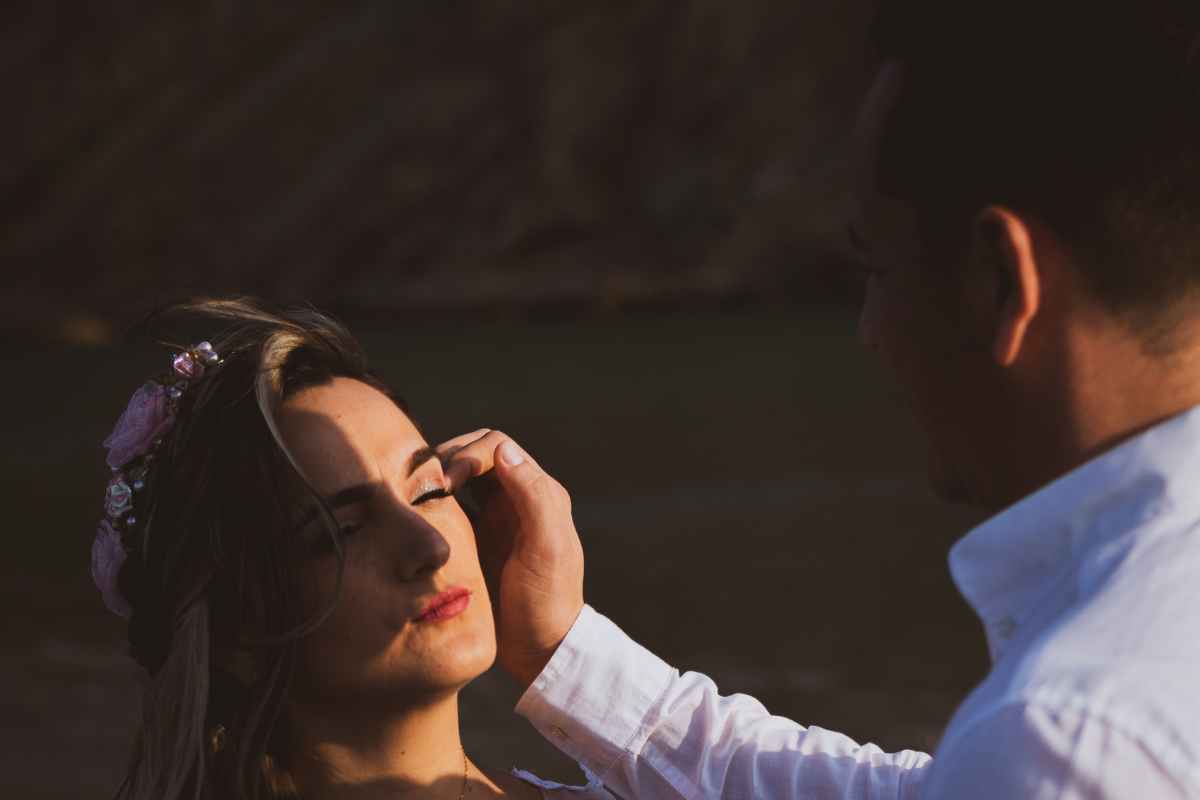 What are romantic gestures?-Passion Place