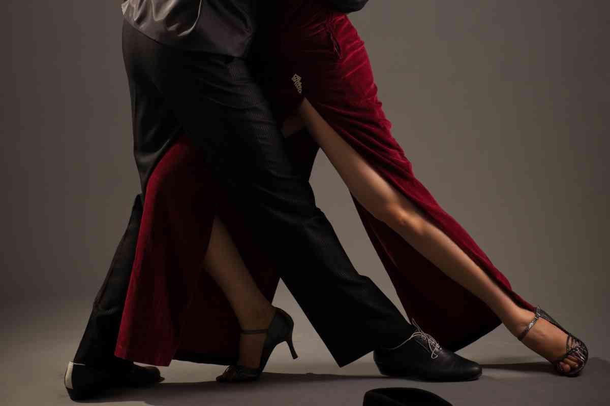 Your Guide to Dating and Relationships-Passion Place